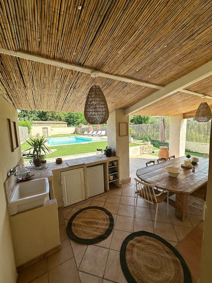 Jolie Maison Provençale Avec Piscine - Les Arcs