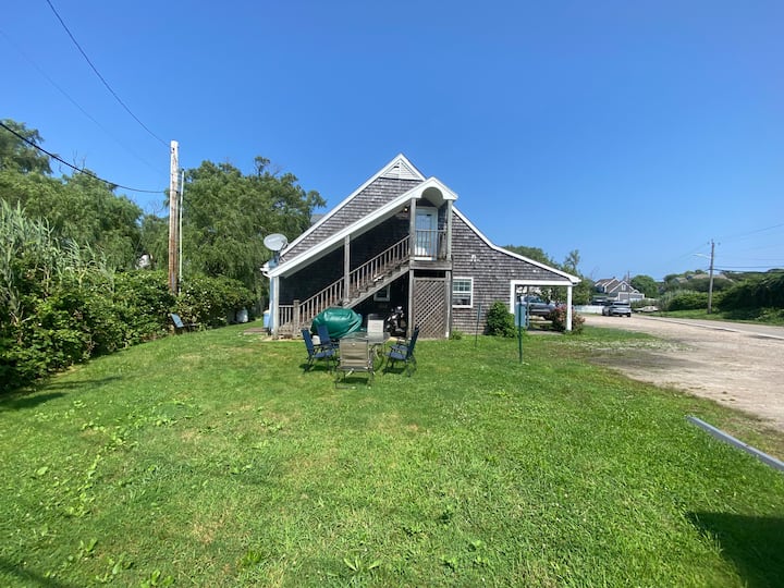 In Town. 5 Minute Walk From Ferry With Parking. - New Shoreham, RI