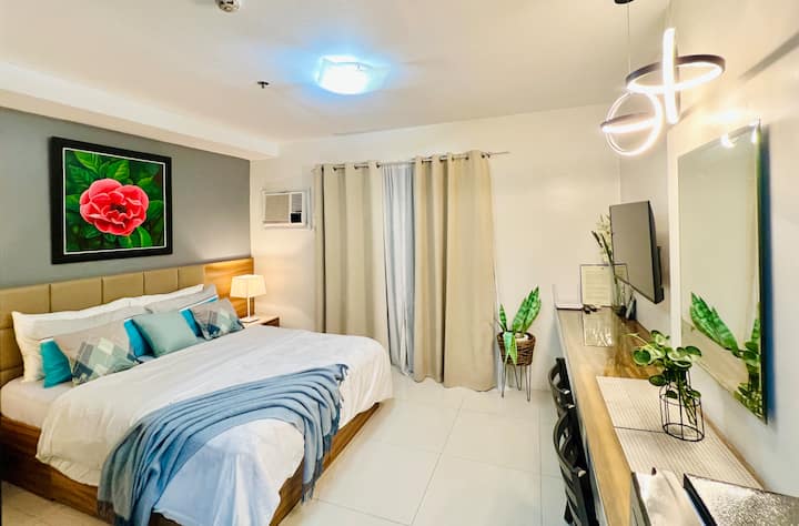 Leila: A Modern Tropical Pad At Bamboo Bay - Cebu City