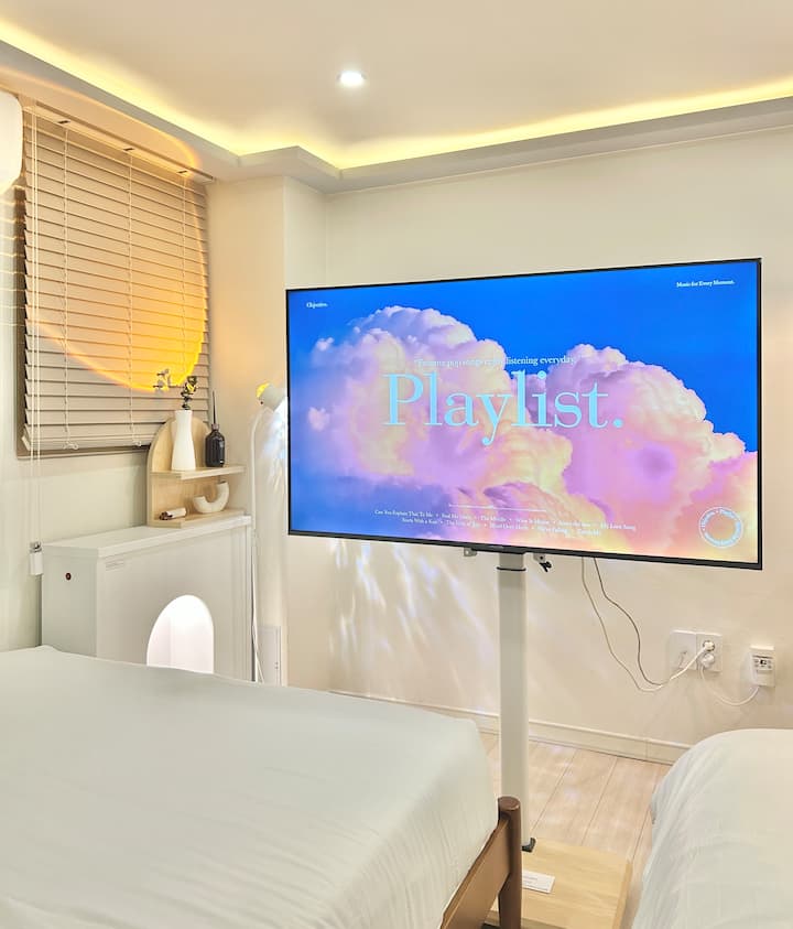 부산펜션모가스테이#402#해운대역,바닷가 도보3분거리#구남로메인₩55인치tv#무료짐보관가능 - Busan