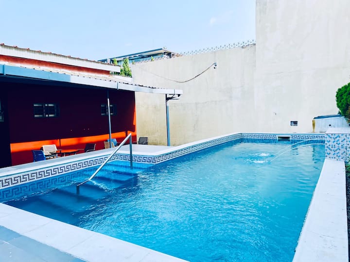4 Chambres Piscine Et Jacuzzi - Abidjan