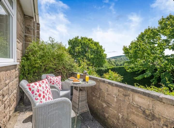 Dartmoor Cozy Apartment For 1 Or 2
Amazing Views - Lustleigh