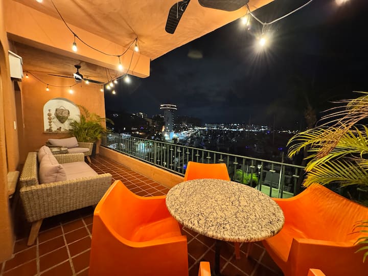 Marina Vallarta Beautiful Apartment With Terrace - Puerto Vallarta