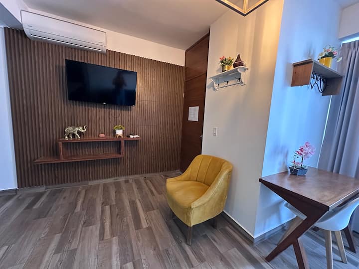 Casa Allende 
Depto. #2 Malecón - La Paz