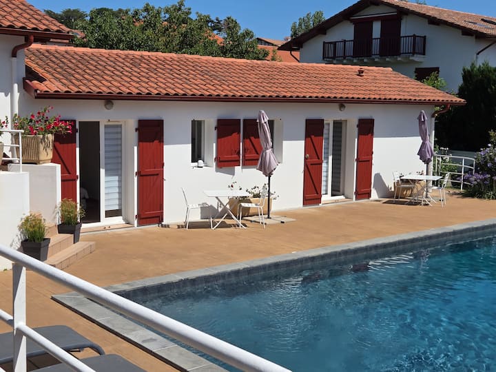 Agréable Chambre D'hôtes Vue Piscine - Guéthary