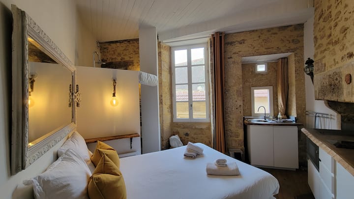 L'alcôve De Bacchus - Studio Centre Historique - Dordogne