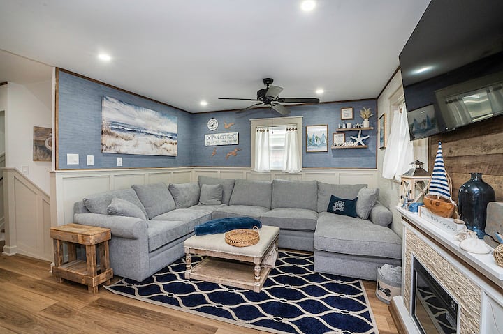 Top Floor Unit Home Close To Beach Sleeps 12 - Ocean City, NJ