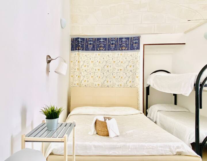 Casa Con Volte Tipiche - Giurdignano