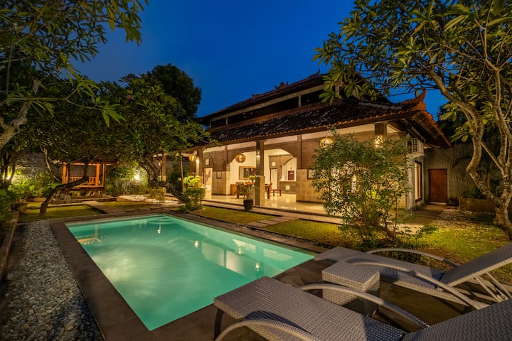 The Catur Villa - Macaca 2br Villa - Ngurah Rai Airport (DPS)