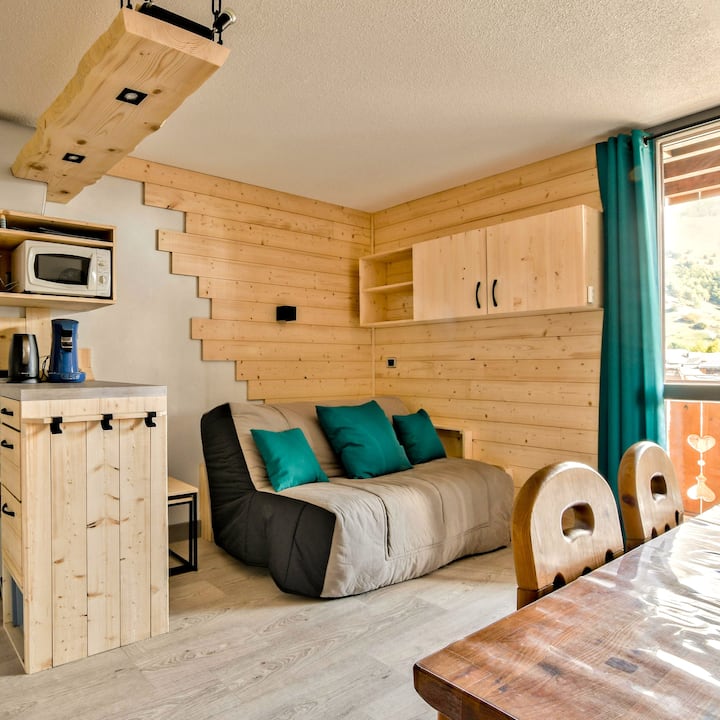 Plaisant Studio Rénové Avec Vue Montagne ! - Auris