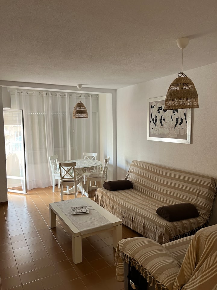 Precioso Apartamento En La Mata A Pocos Metros De La Playa Y De La Plaza Del Pueblo Con Multitud De Servicios(supermercados, Feria Niños, Cafeterías, Restaurantes, Souvenir....) - Guardamar del Segura