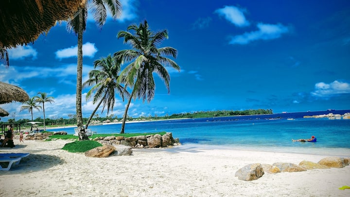 Perfect Caribbean Getaway - Playa Escondida - Panama