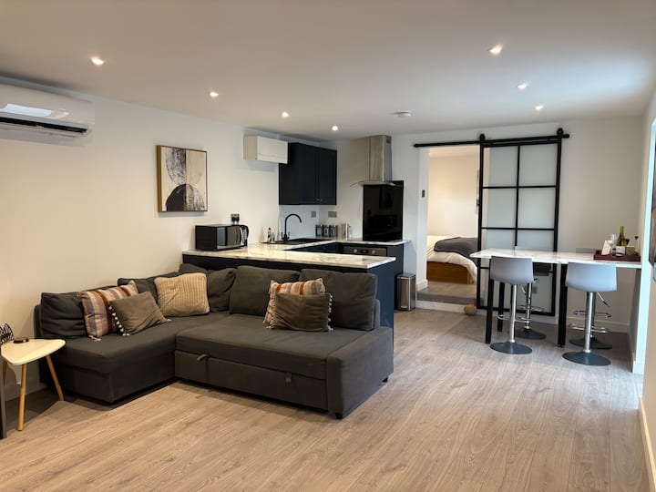 Modern Beach Apartment-‘iru Fushi’ - 伯恩茅斯