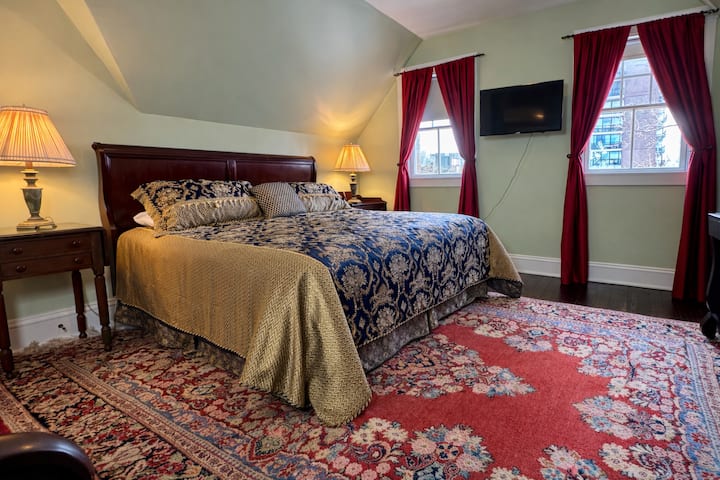 Longwood Area | Perfect For Long Stays & Visits - Cambridge, MA