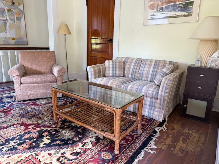 The Whistler House - Sandy Lake, PA
