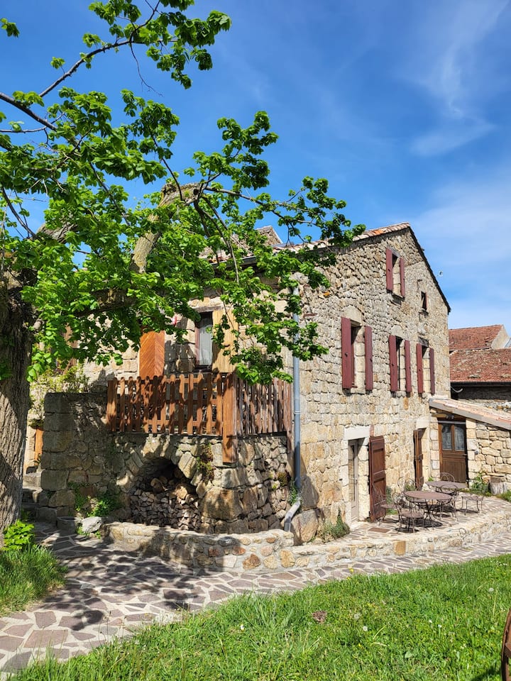 La Louise, Countryside, Pool, Tennis, Nature! - Ardèche