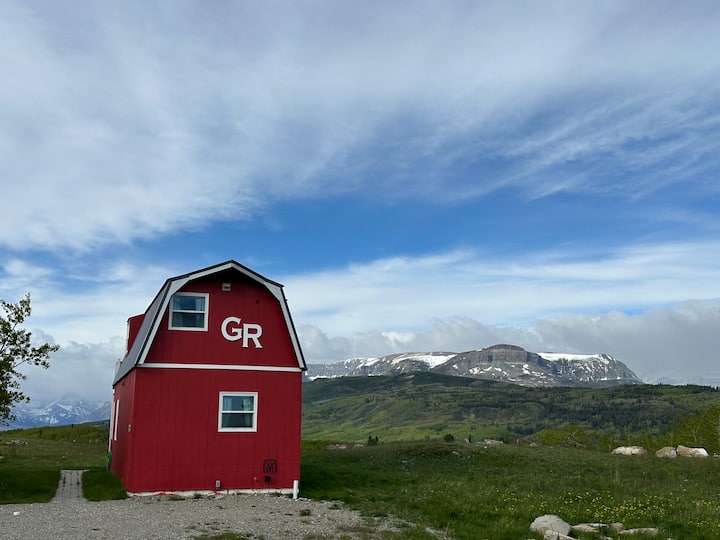 Glacier Lookout - Scenic Comfort Near Glacier Park - Montana