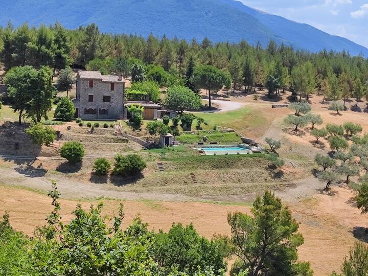 Assisi, Il Casale Nella Natura - Umbria