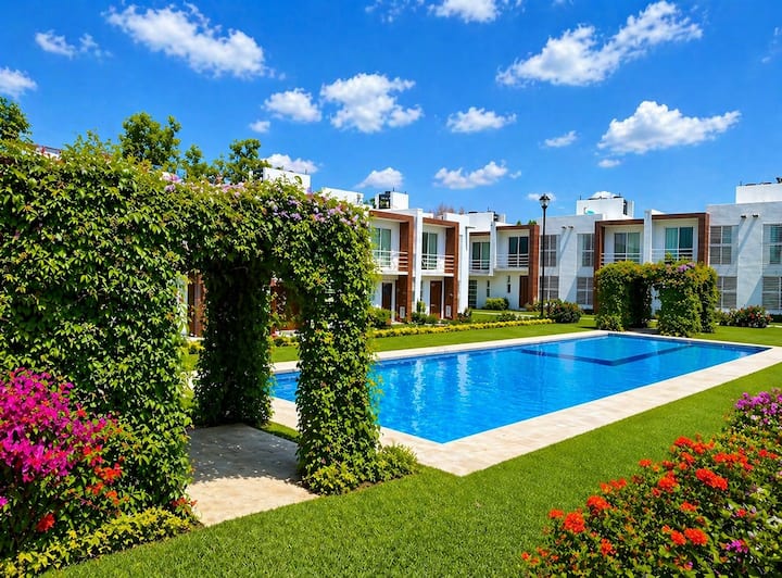 Casa Con Alberca Cerca De Jardines De Eventos - Jiutepec