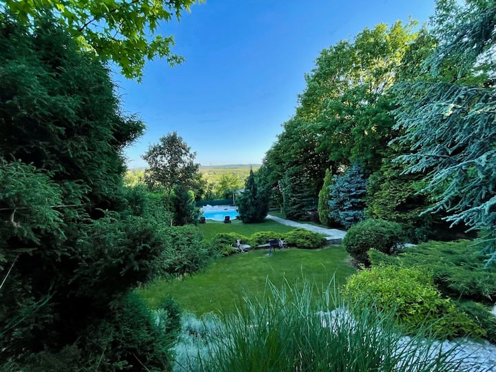 City Relax Vacation〰️pool&beach〰️yard〰️parking-bbq - Belgrado