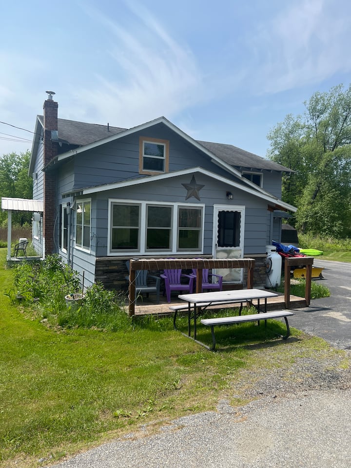 Cozy Adirondack Four Season Home - Adirondack, NY