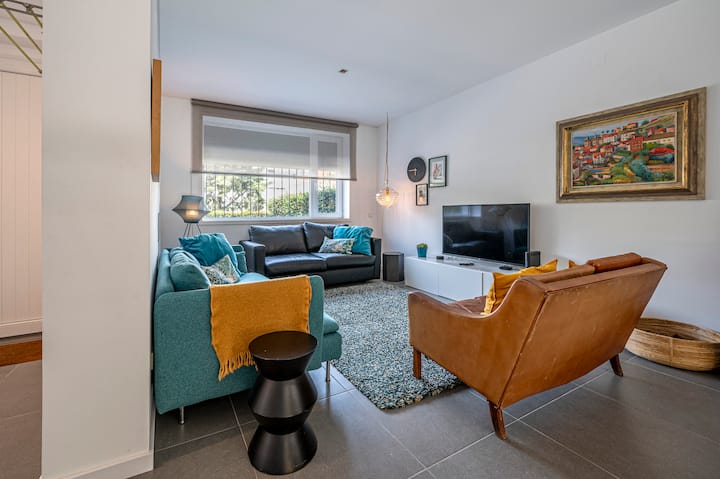 Unique Townhouse W/ Private Garden & Pool | Lisbon - Alentejo