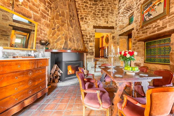 Fortaleza Medieval La Manyosa · Alquiler ÍNtegro - Mura, Barcelona