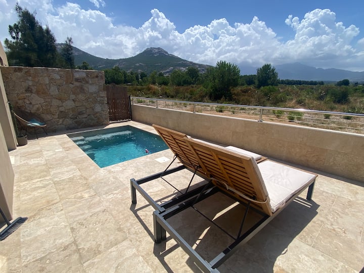 Appartement Piscine Privée Chauffée Mer Et Terre - Calvi