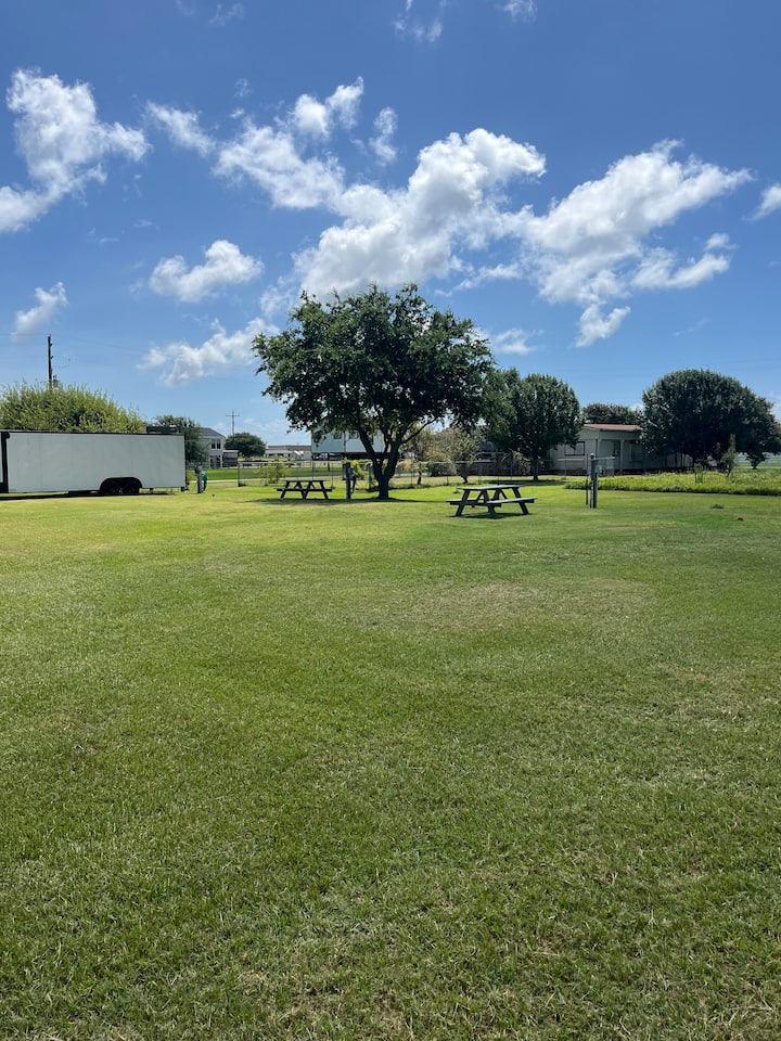 Rv Spot For Rent, Quite Neighborhood Fullhook-ups2 - Galveston