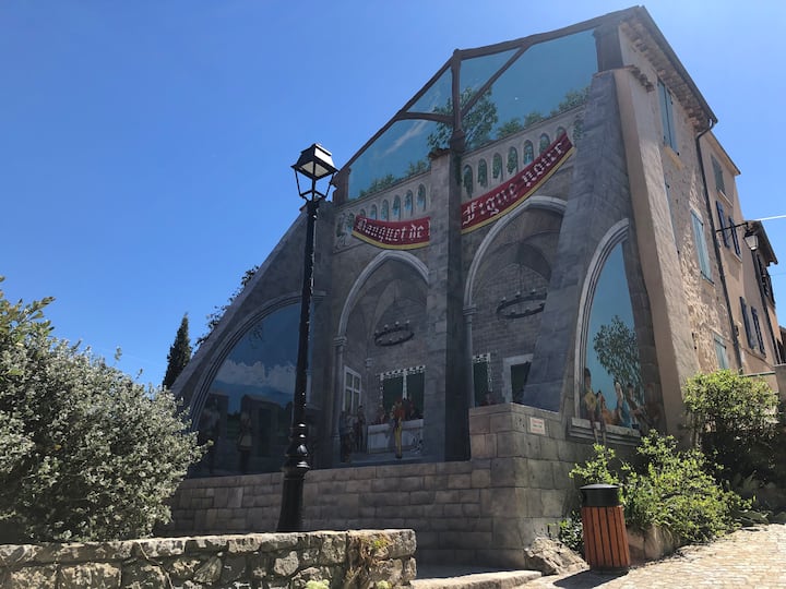Petite Maison Sur Trois Niveaux - Draguignan