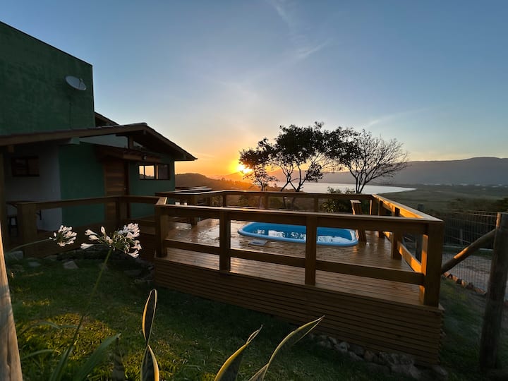 Refúgio Oka No Ie-vista Incrível Com Piscina. - Garopaba