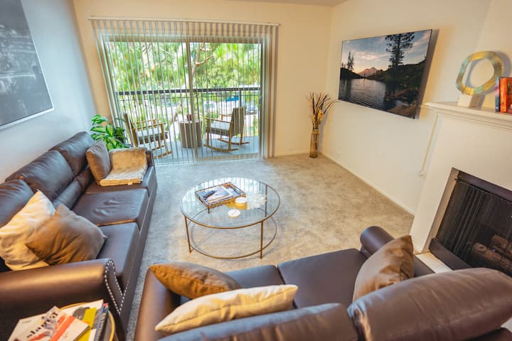 Warner Brothers/unvrsl Stdios* 2bd2bth - Burbank, CA