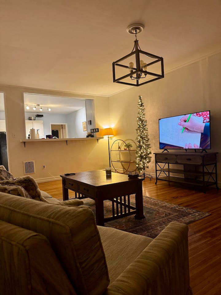 Cozy Stylish Bungalow With 3 Bedroom In West Utica - Utica, NY