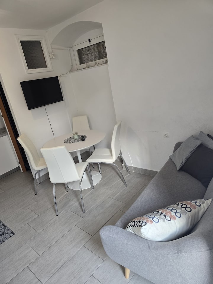 Emy&ella *** Split Old Town Two Bedroom Apartment - Split