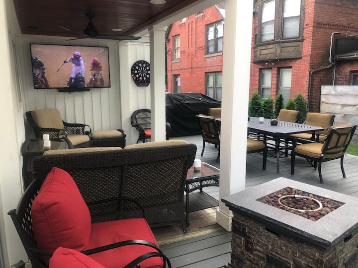 Caroline Street! 7br/5.5ba Huge! - Saratoga Springs, NY