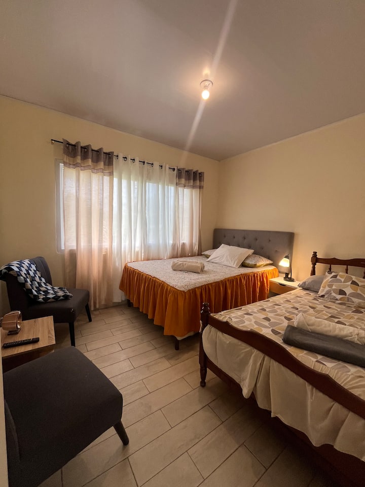 Hermosa Villa Cofe - Honduras