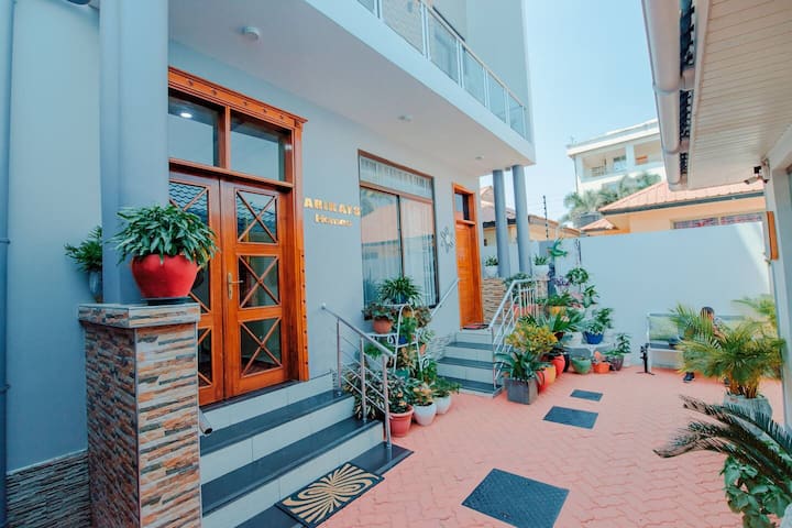 Chic And Stylish Apartment At Arikays Homes A-2 - Dar es Salam