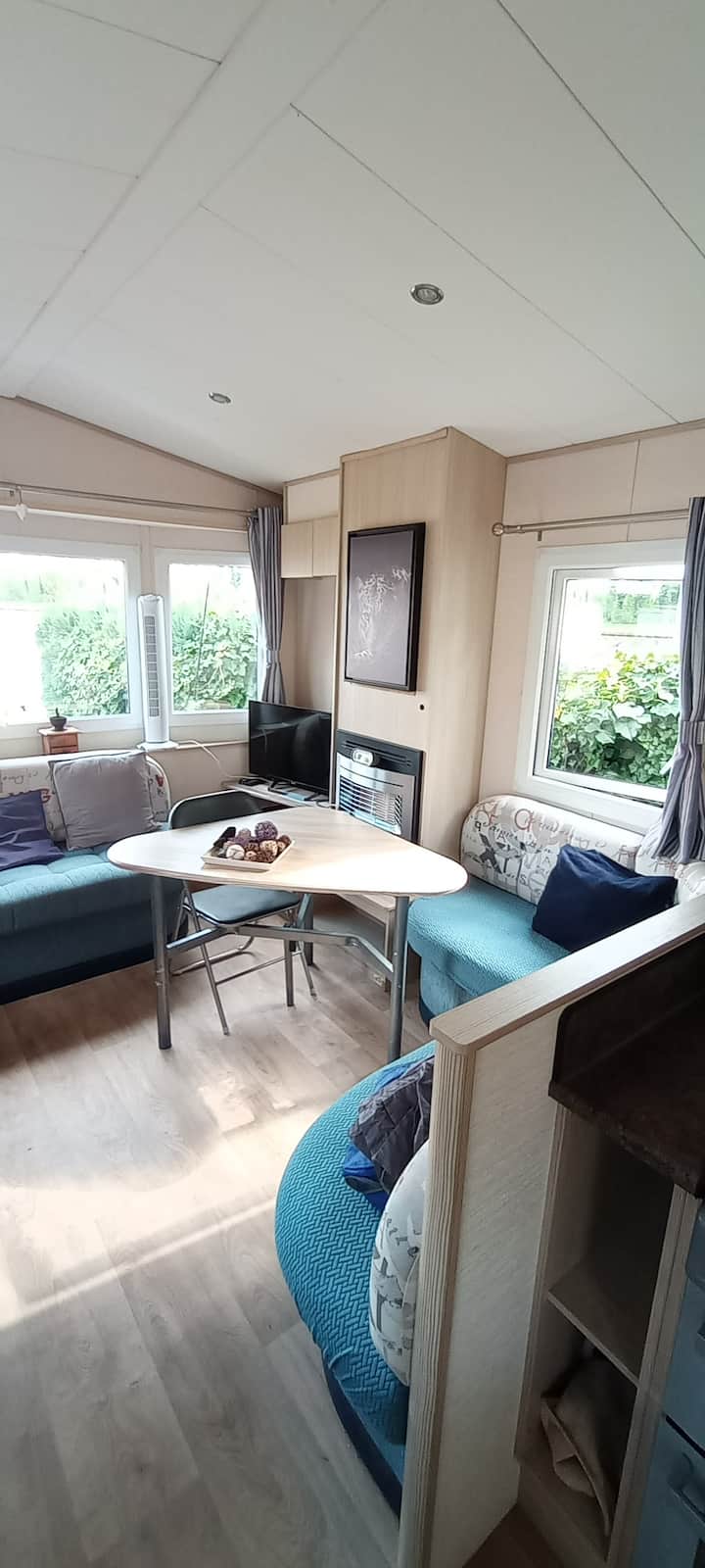 Mooie Stacaravan Met (Vis) Steiger Twentekanaal - Borne