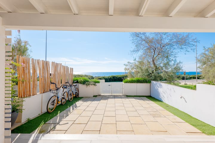 Villino Fronte Mare 4 Posti Letto Ed 1 Posto Auto - Torre San Giovanni