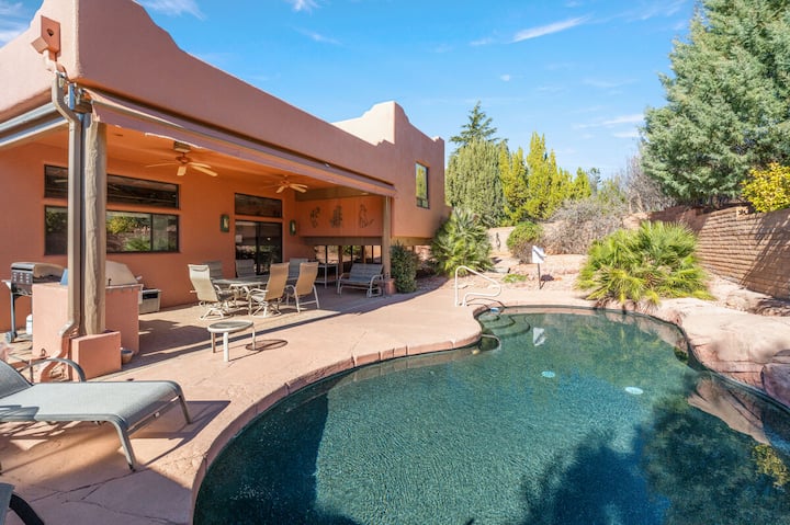 Indian Cliffs Retreat Red Rock Views & Pool - Munds Park, AZ