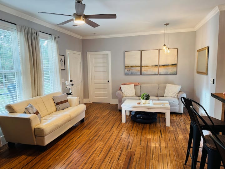 Private Home King Bed Mins To Beach & Restaurants - Pawleys Island, SC