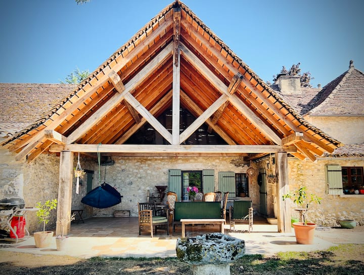 Farmhouse Paradise With Meadows, Forests, Animals - Nouvelle-Aquitaine