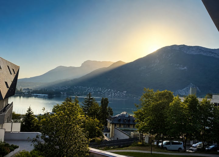 Emeraude Vue Incroyable Lac Avec Parking - Saint-Jorioz