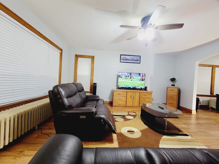 Comfy Private Apartment Wi-fi Selfcheck-in - Chicago