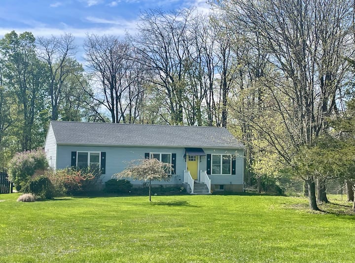 Cozy Private 3bedroom In Quiet Neighborhood - Rhinebeck, NY
