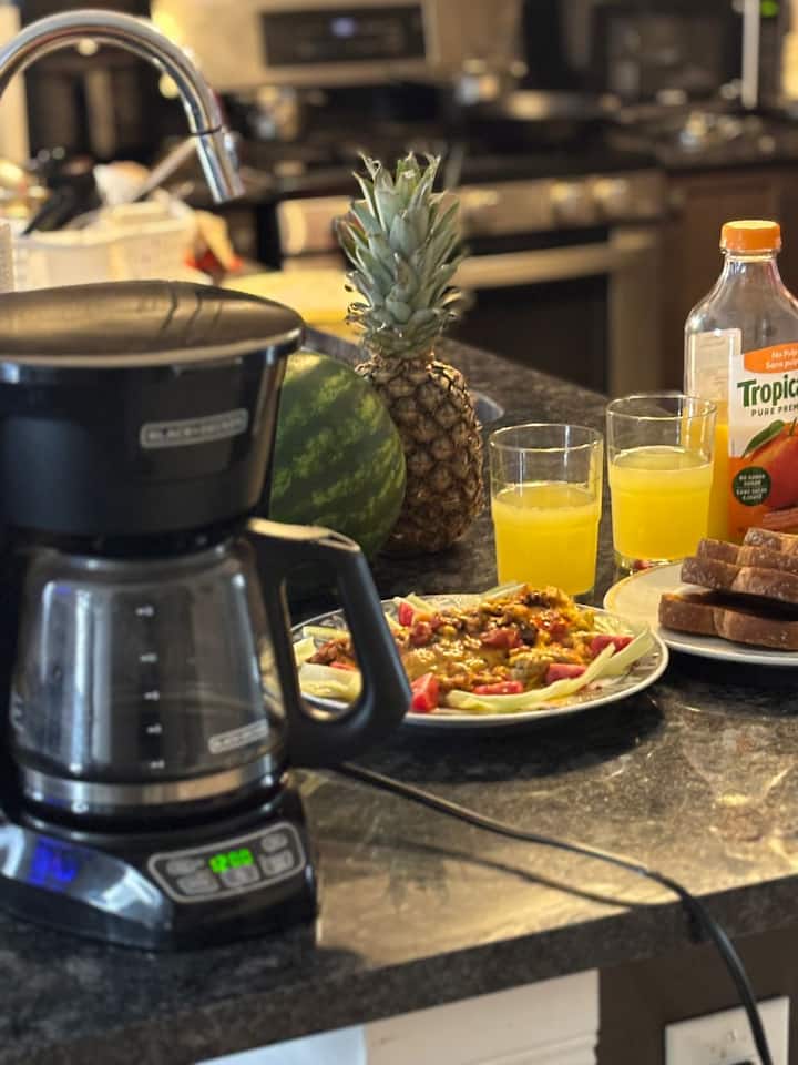 Chic Suburban Home In The Hub Of North Grenville - Kemptville