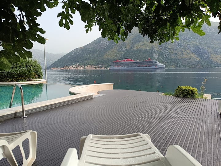 Stolywood Apartments 5 - Montenegro