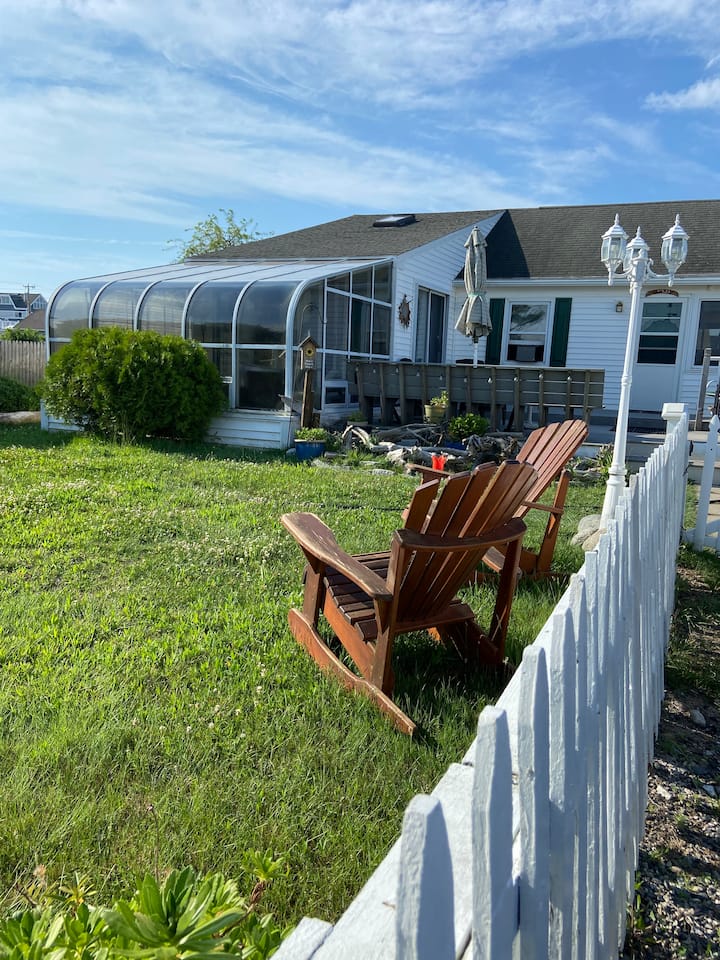 A Beach Cottage On A Marsh Or Walk To The Ocean. - Wells, ME