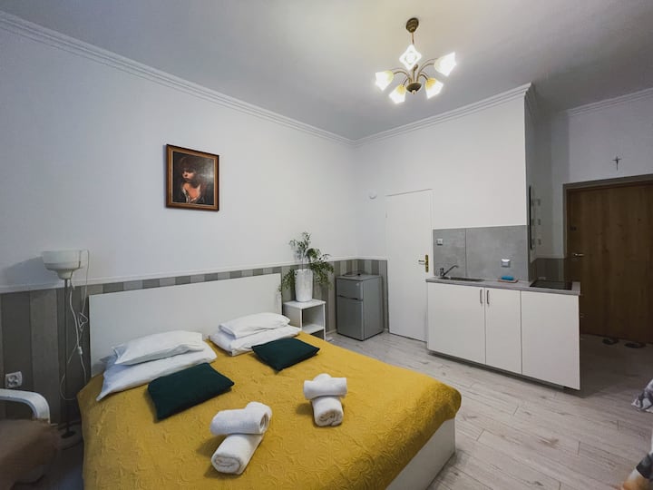 Yellow Lane Room- Old Town- Krakow- Wislna - Krakow