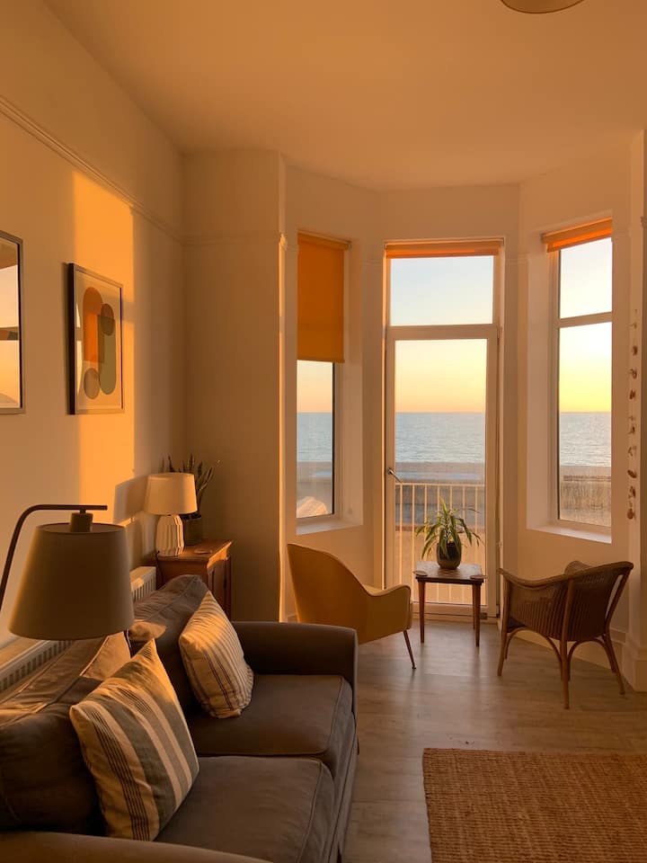 Gone To The Beach - Lovely Seafront Flat - Seaford